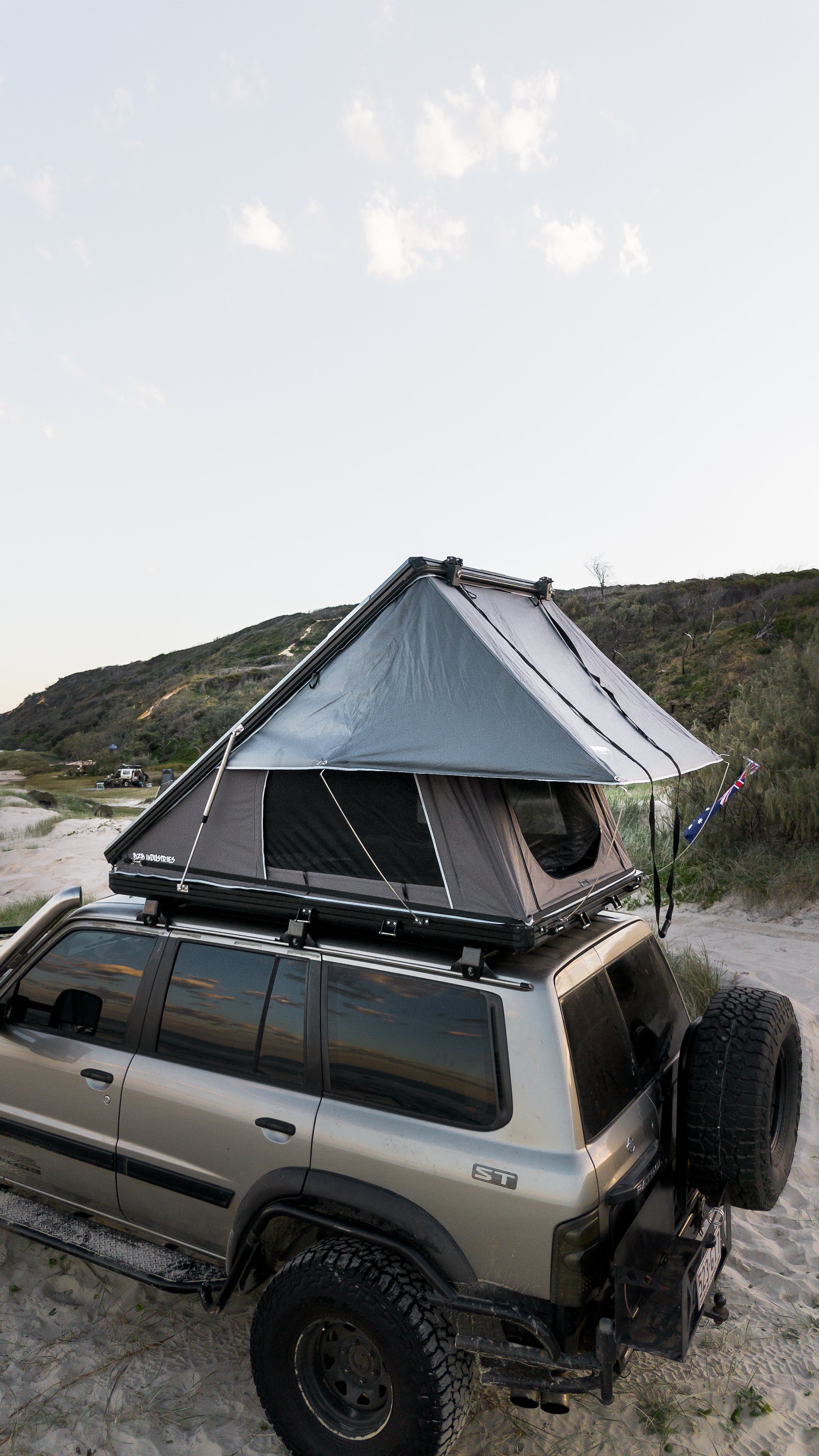 1.4 'The Penthouse' Roof Top Tent